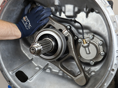 Lower Countershaft Cover and Inertia Brake (TRSM0950)