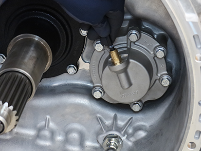 Lower Countershaft Cover and Inertia Brake (TRSM0950)