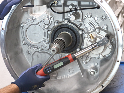 Lower Countershaft Cover and Inertia Brake (TRSM0960)