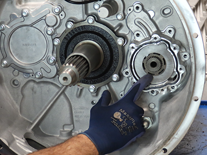 Lower Countershaft Cover and Inertia Brake (TRSM0960)