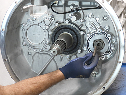 Lower Countershaft Cover and Inertia Brake (TRSM0960)